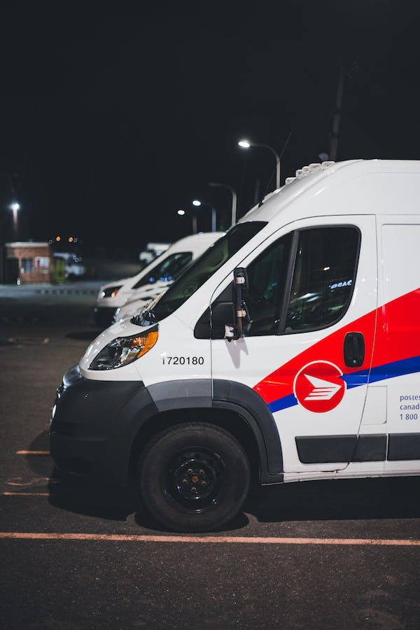 Does Canada Post Deliver On Weekends Buy It Canada